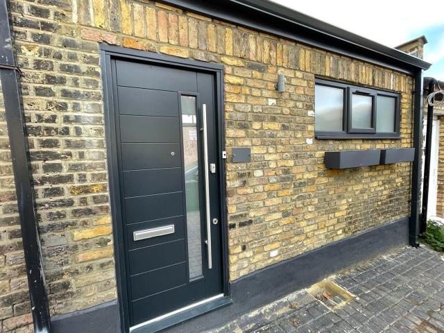 Apartment at Chingford Road, Greater London
