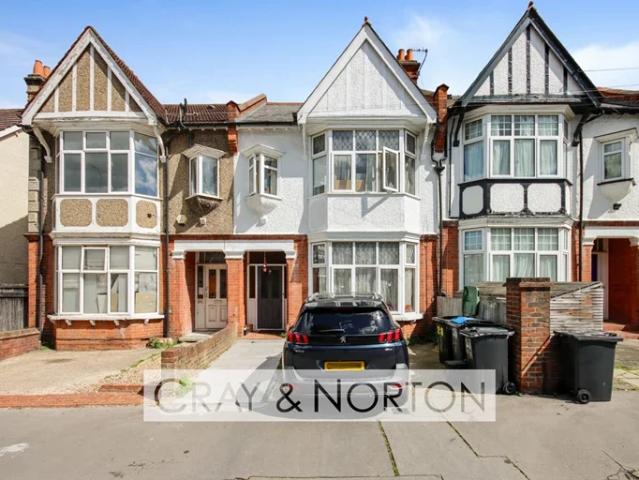 Apartment at Chisholm Road, London