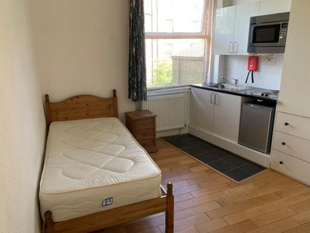 Apartment at Chiswick High Road, Greater London