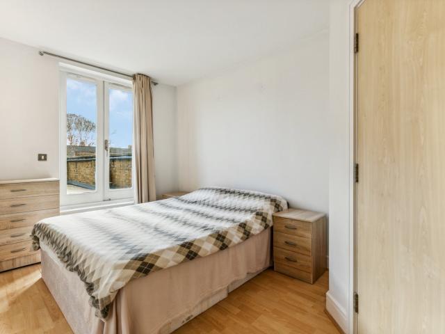 Apartment at Chiswick High Road, Greater London