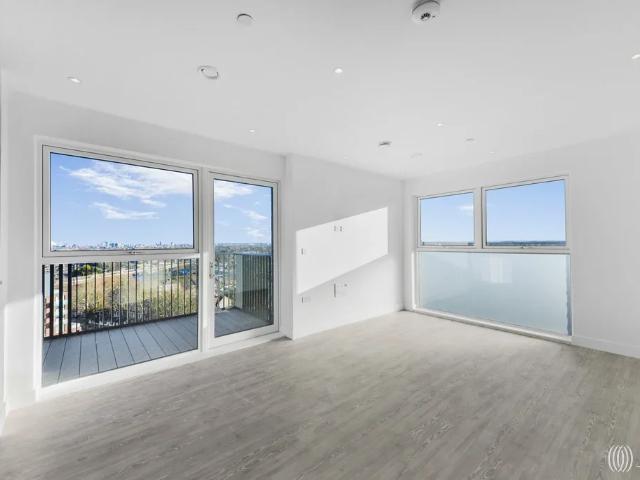 Apartment at Chiswick High Road, Greater London