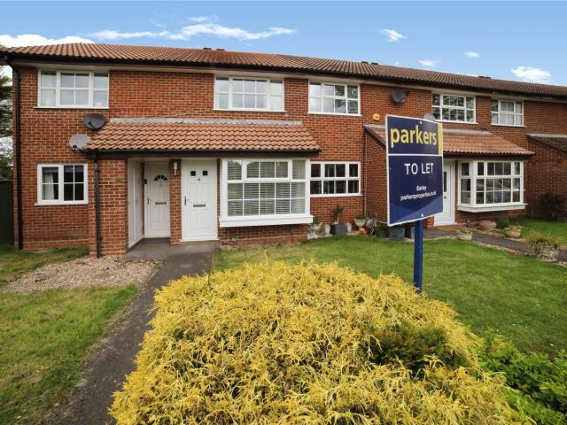 Apartment at Chittering Close, Reading