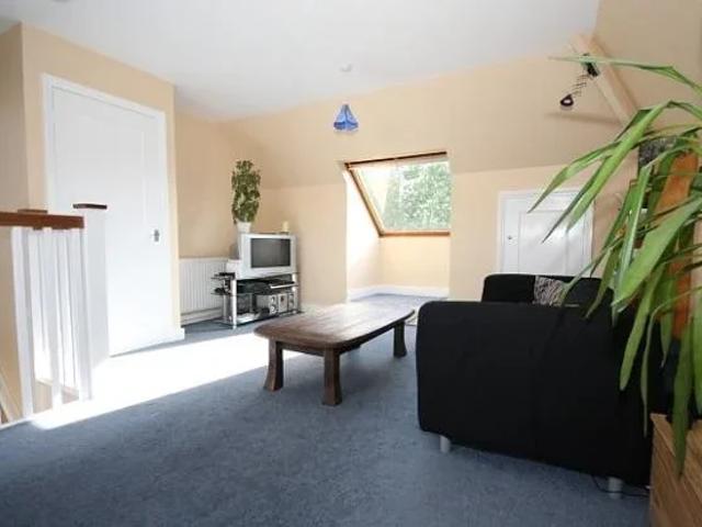 Apartment at Chobham Road, Woking
