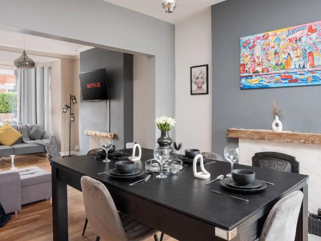 Apartment at Cholmondeley Road, Salford