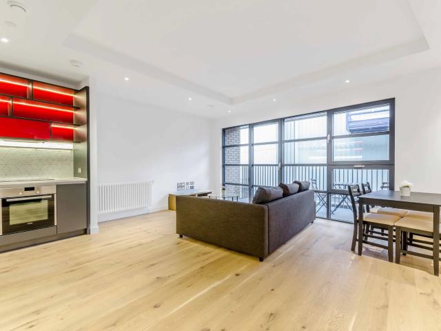 Apartment at City Island Way, Greater London