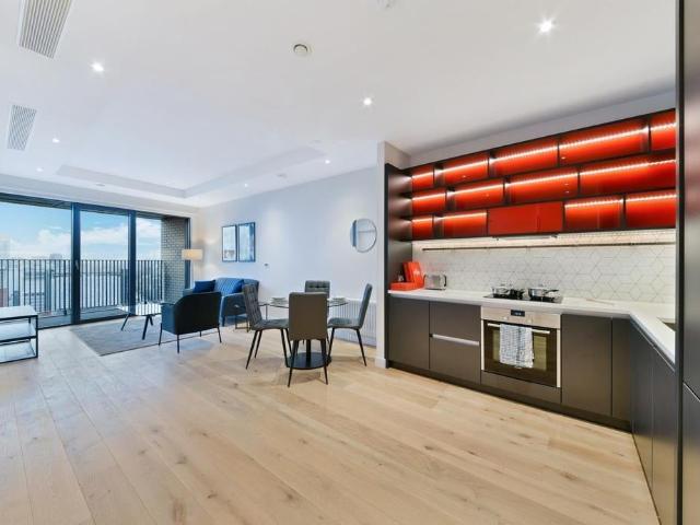Apartment at City Island Way, Greater London