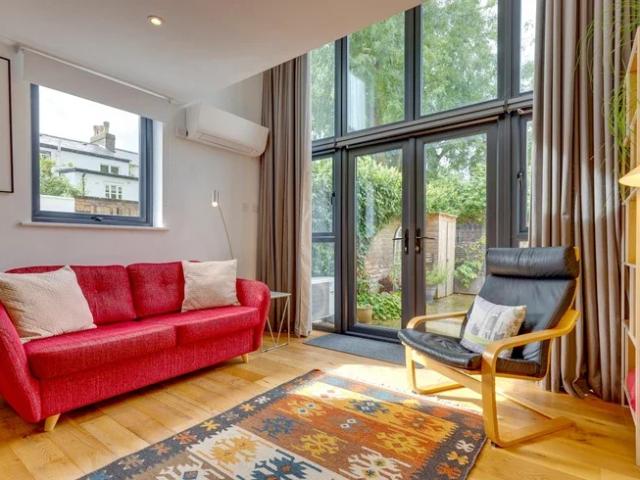 Apartment at City Road, Cambridge