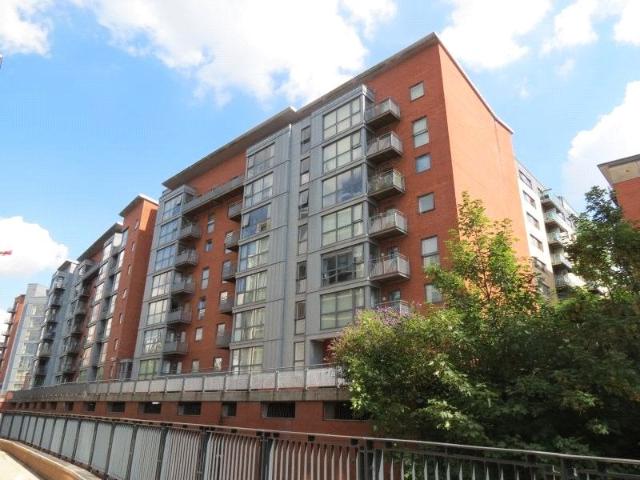 Apartment at City Road East, Manchester