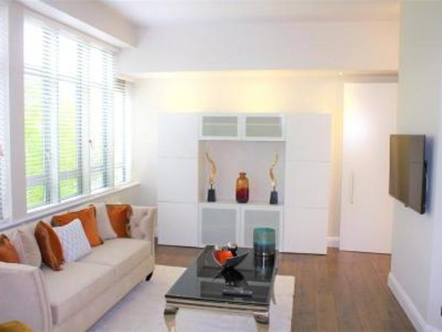 Apartment at City Road, Greater London