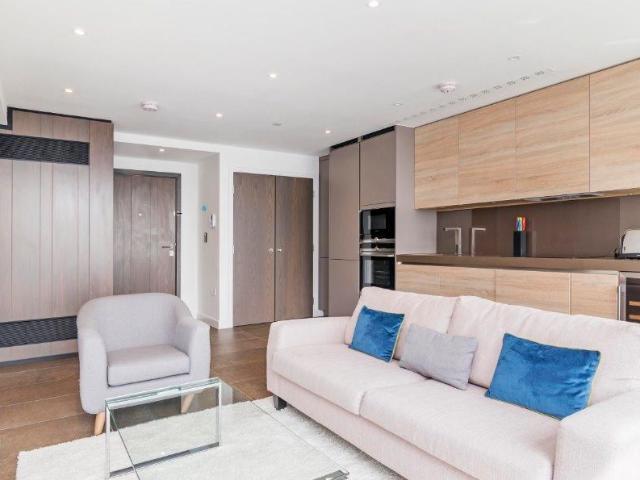 Apartment at City Road, Greater London