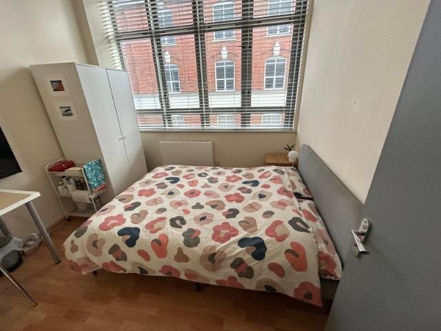 Apartment at City Road, Greater London