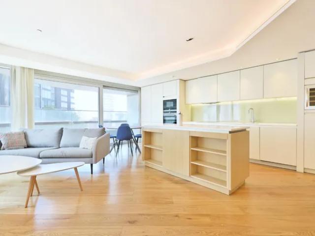 Apartment at City Road, Greater London