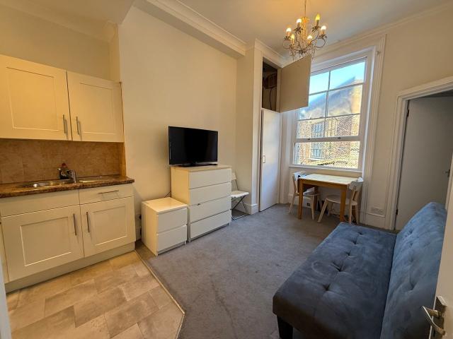 Apartment at City Road, Greater London
