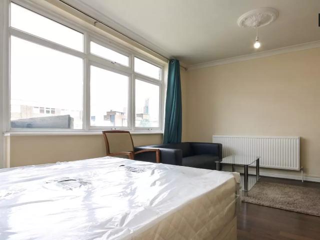Apartment at City Road, Greater London