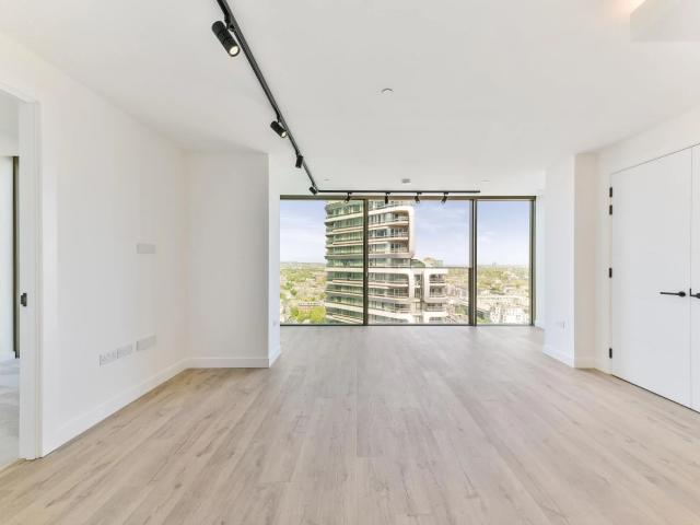Apartment at City Road, London