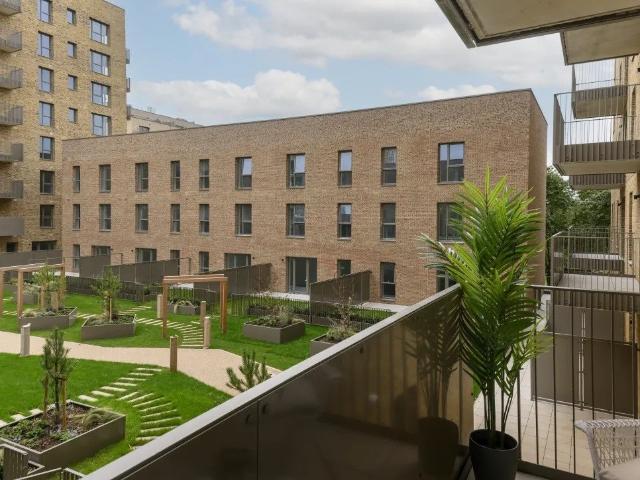 Apartment at Civic Street, Greater London
