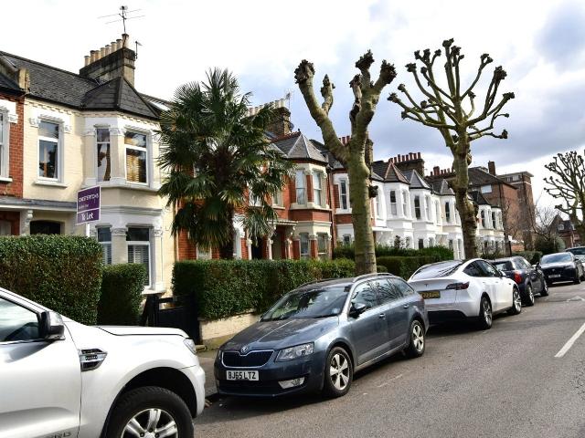Apartment at Cicada Road, Greater London