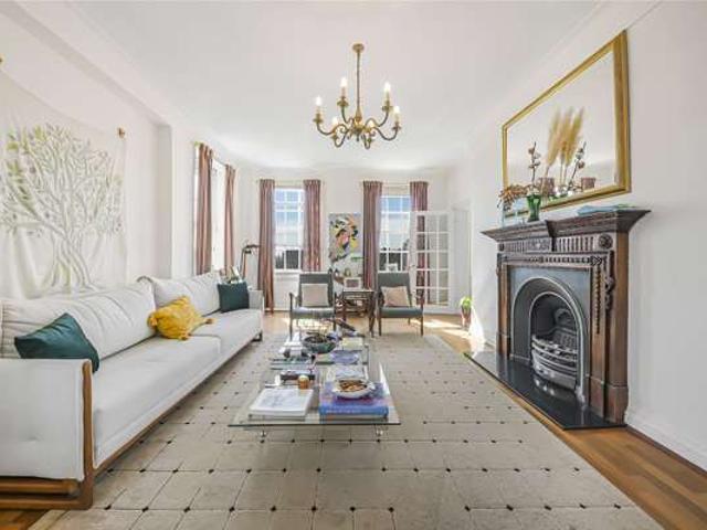 Apartment at Circus Road, City of Westminster