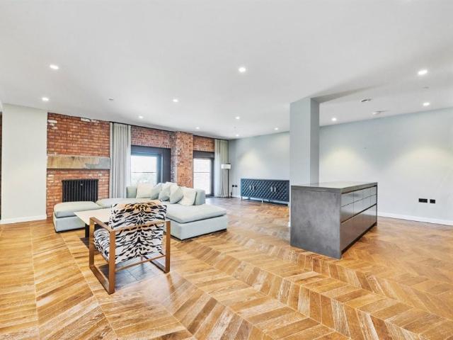 Apartment at Circus Road North, Greater London