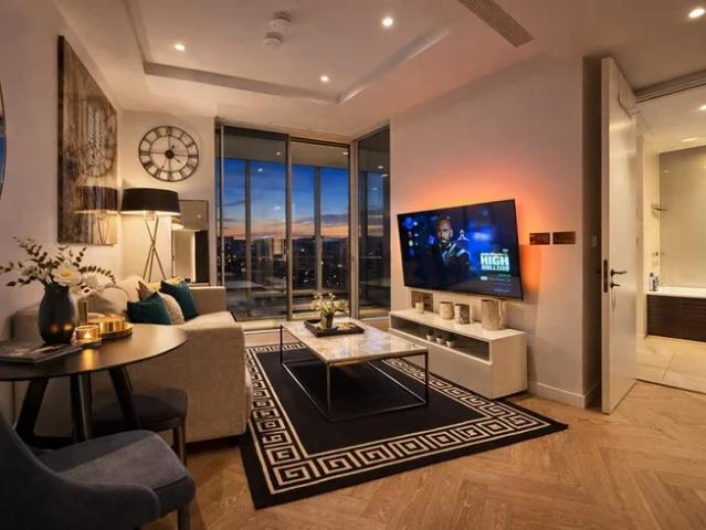Apartment at Circus Road West, Greater London