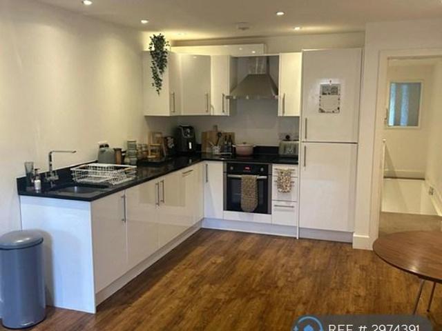 Apartment at Clyde Road, Manchester