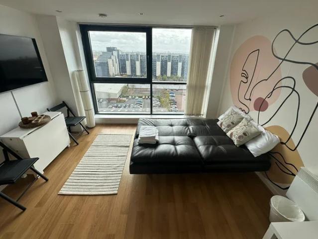 Apartment at Finnieston Street, Glasgow