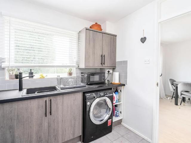 Apartment at Clyfton Close, Broxbourne