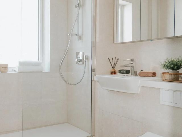 Apartment at Clapham High Street, Greater London
