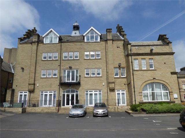 Apartment at Clare Hall Lane, Calderdale