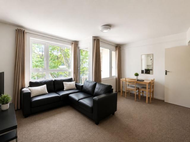 Apartment at Clarence Crescent, Greater London