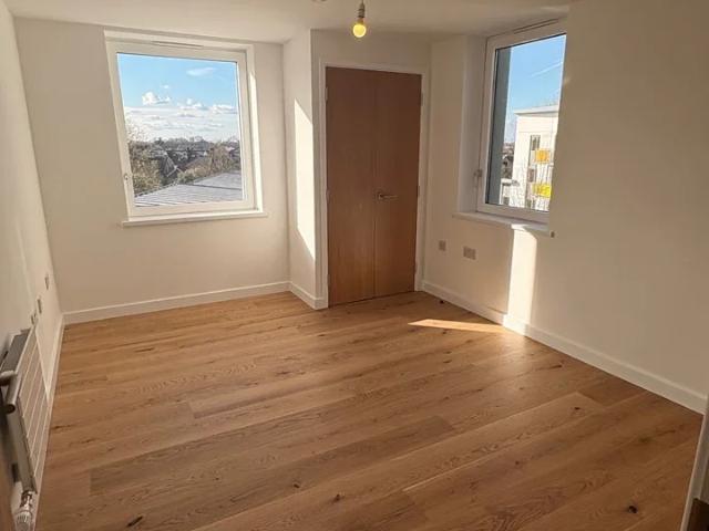 Apartment at Clarence Avenue, Greater London