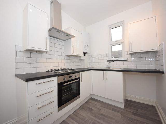 Apartment at Clarence Avenue, Greater London