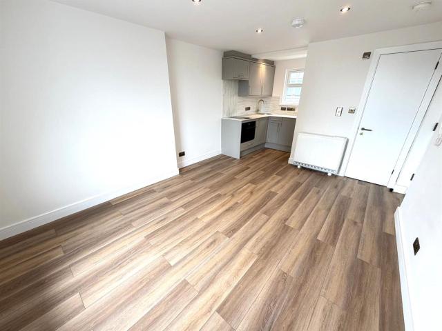Apartment at Clarence Square, Brighton
