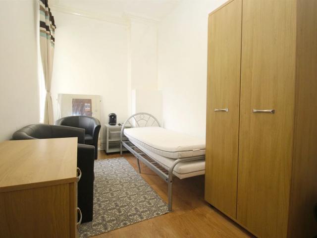 Apartment at Clarence Street, Charnwood