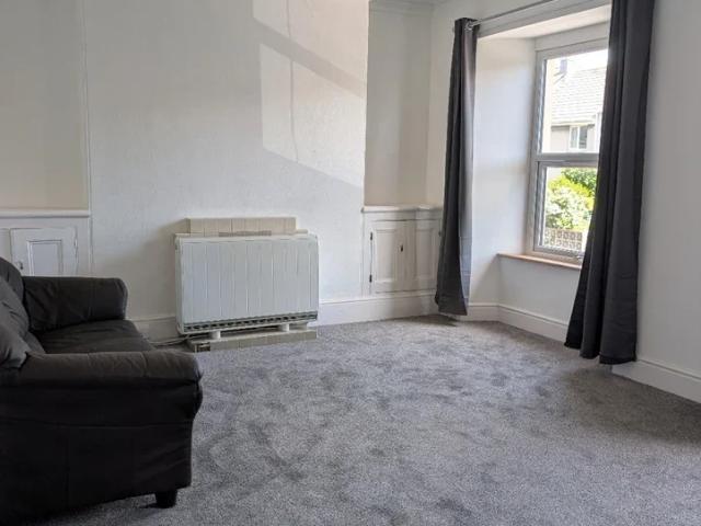 Apartment at Clarence Place, Plymouth