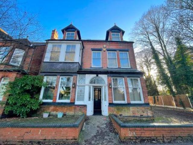 Apartment at Clarendon Park Road, Leicester