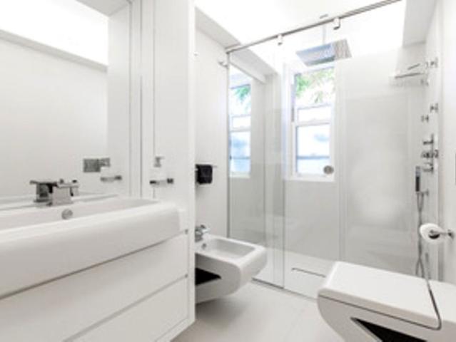 Apartment at Clarendon Road, Greater London