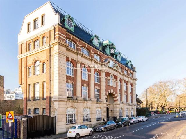 Apartment at Clarendon Road, Greater London