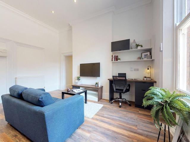 Apartment at Clarendon Road, Leeds