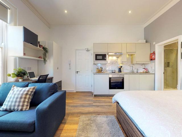 Apartment at Clarendon Road, Leeds
