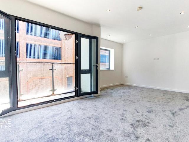 Apartment at Clarendon Road, Reigate and Banstead
