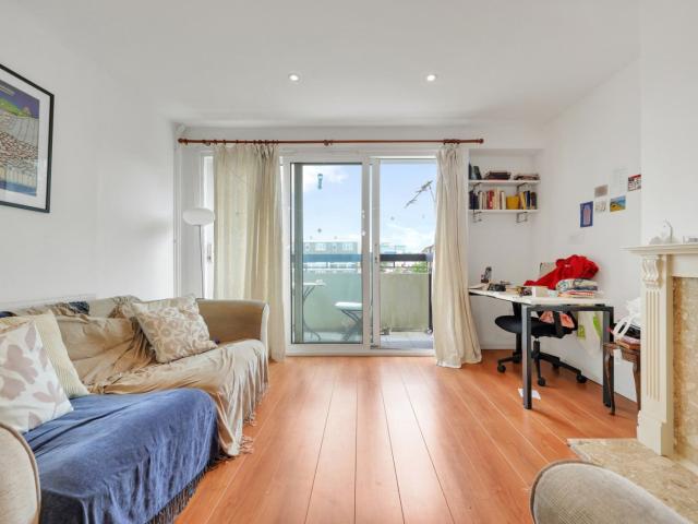 Apartment at Clarkson Street, Greater London