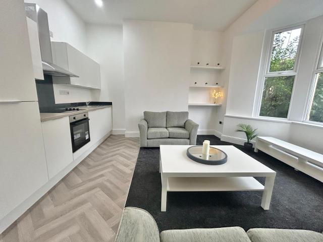 Apartment at Claude Road, Cardiff