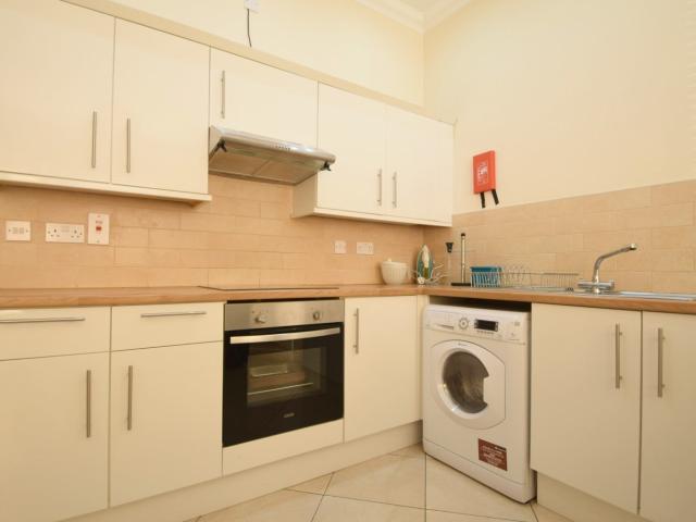 Apartment at Claude Road, Cardiff