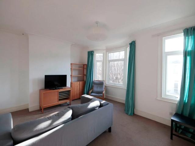 Apartment at Claude Road, Greater London