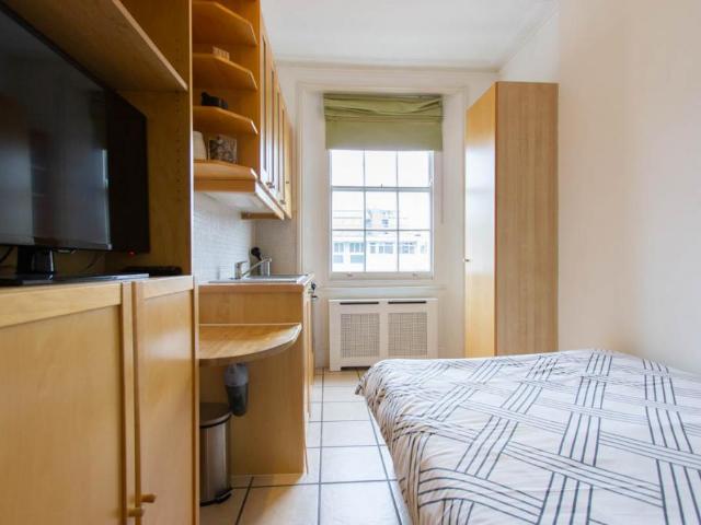 Apartment at Claverton Street, City of Westminster