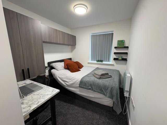 Apartment at Clearwater Close, Liverpool