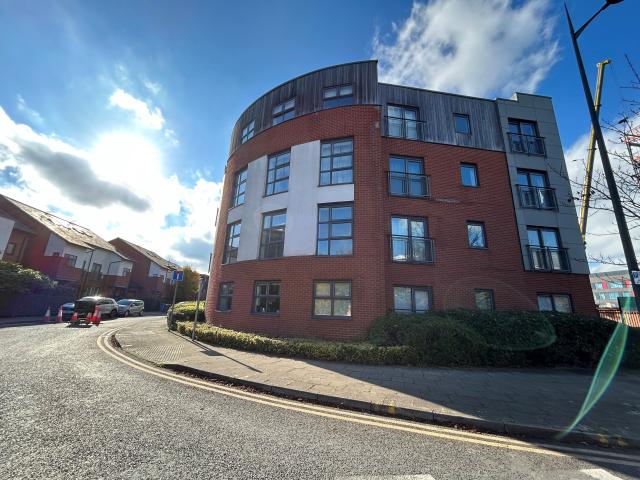 Apartment at Clearwater Drive, Manchester