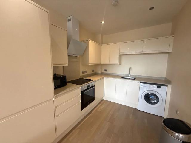 Apartment at Cleeve Road, Mole Valley