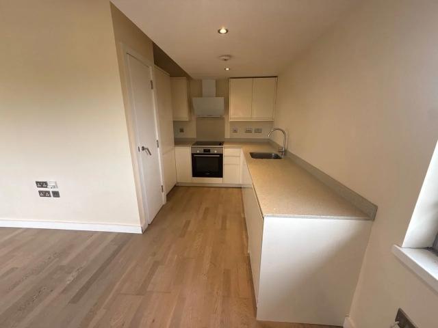 Apartment at Cleeve Road, Mole Valley